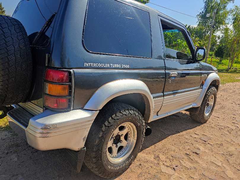 Joguapp - Mitsubishi Montero 96